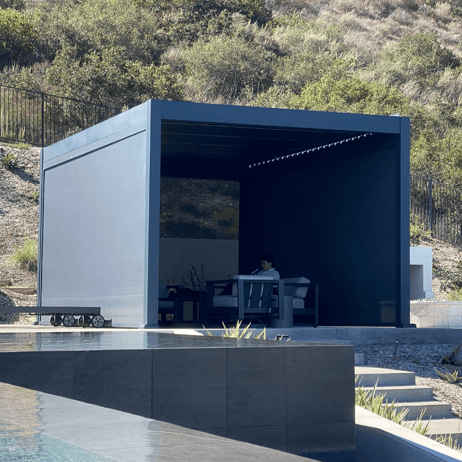 Pergola Wind Screens | Retractable Pergola Screen